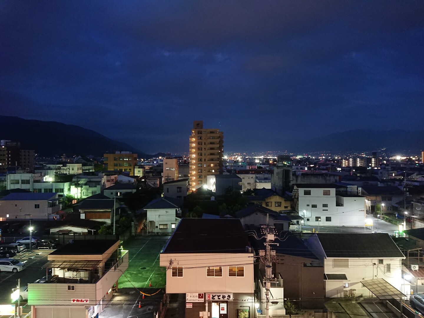 ホテルの部屋から見える甲府の夜景。 名店... / syorinさんのモーメント | YAMAP / ヤマップ
