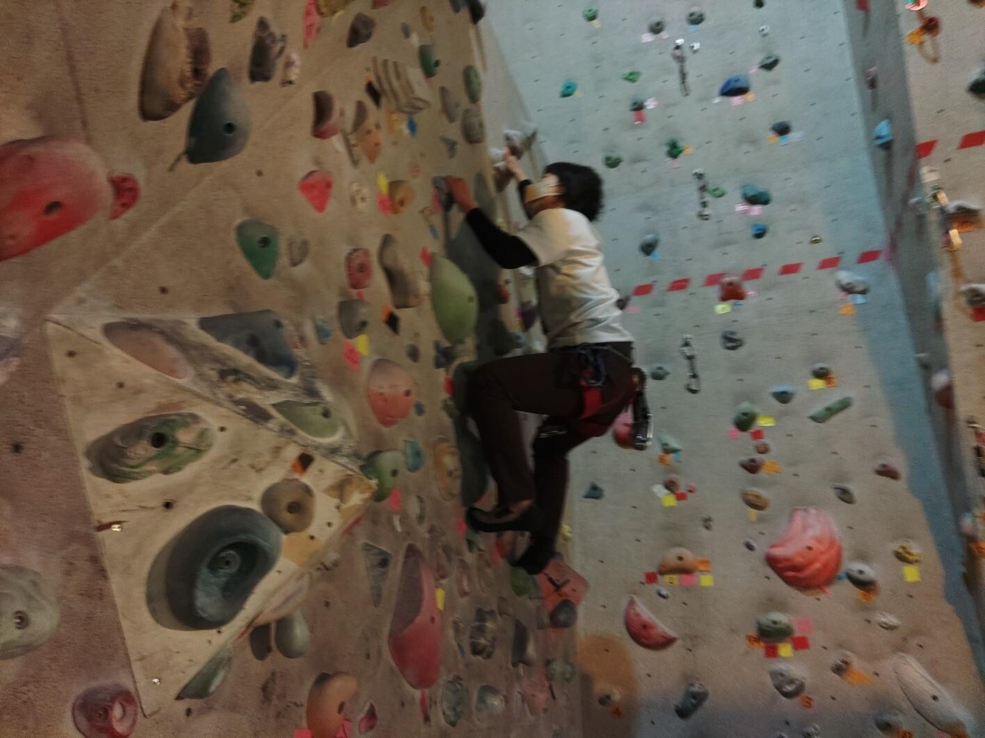 定期練習🧗 一本のザイルを繋ぎ登攀する... / daitenさんのモーメント | YAMAP / ヤマップ