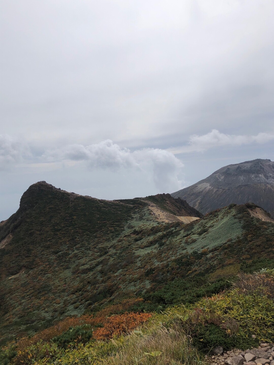 茶臼岳(那須岳)・剣が峰・朝日岳・1900m峰 / MADカプセルさんの茶臼岳（那須岳）・三本槍岳・赤面山の活動データ | YAMAP / ヤマップ