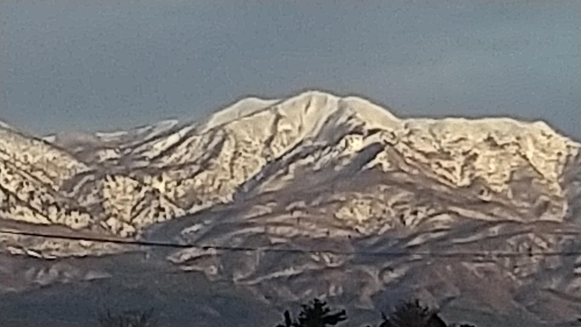 今朝の金北山。 放射冷却で程好く、道が締... / 天ぷらケンジJyJyさんのモーメント | YAMAP / ヤマップ