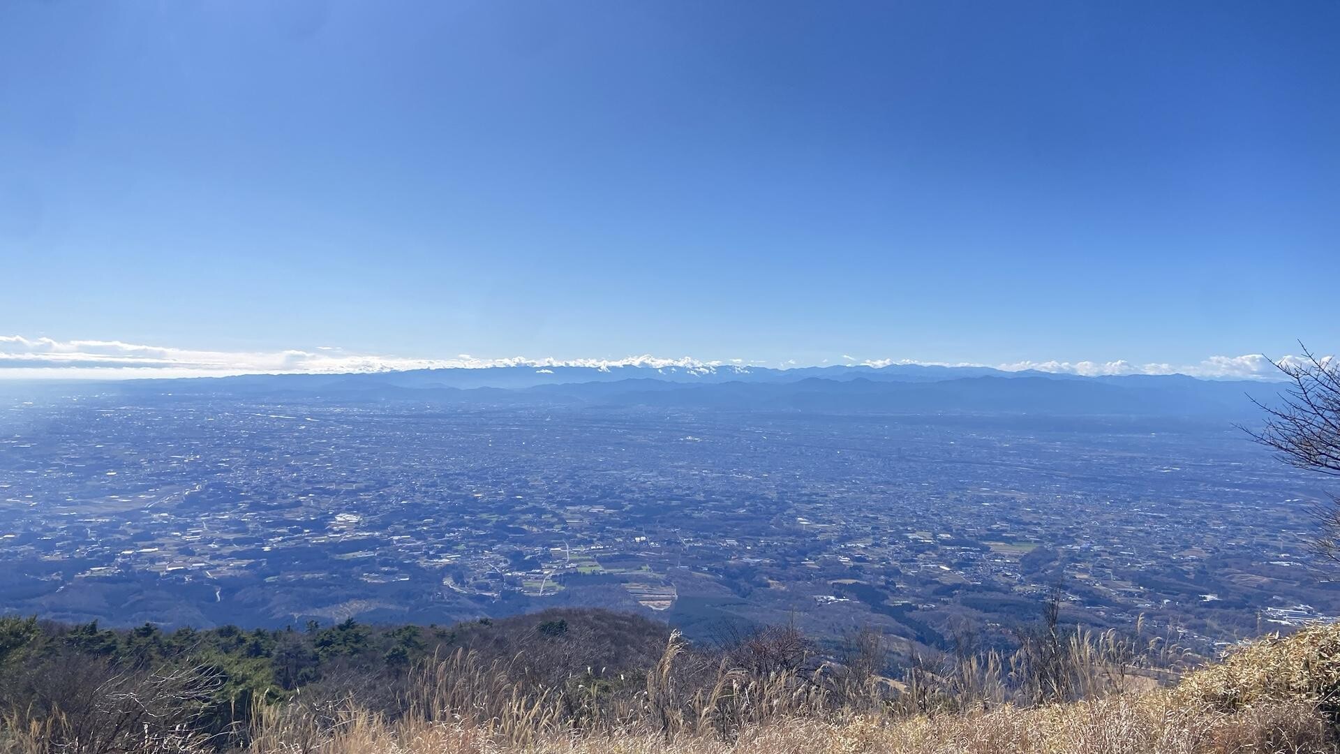 12/19 AM冬型弱く略無風小春日和だが、PM雪雲流れてきて風も出てきて荒れてきた / lighttraveler2さんの赤城山・黒檜山・荒山の活動データ | YAMAP / ヤマップ