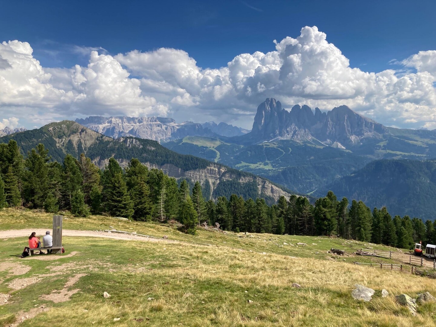 夏のイタリア🇮🇹西ドロミテハイキング①(Resciesa) / Yasutadaさんのサンタ・クリスティーナ・ヴァルガルデーナの活動データ | YAMAP / ヤマップ