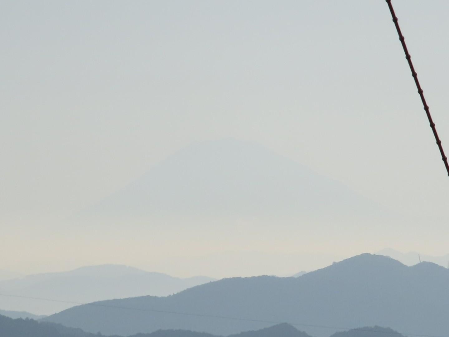 座談山、朝7時。うっすらーシルエット。太... / Detuさんのモーメント | YAMAP / ヤマップ