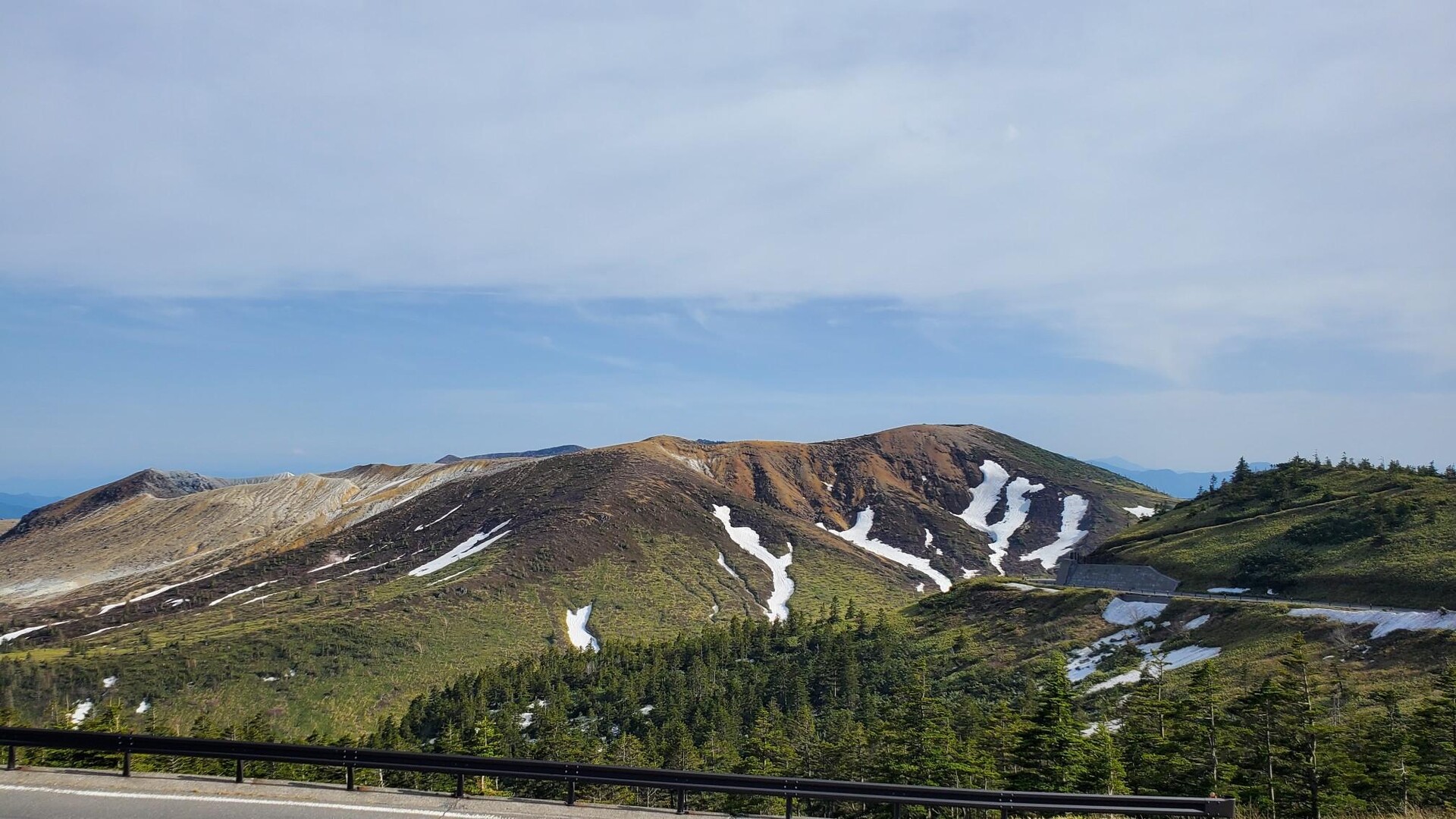 久しぶりの志賀高原。 今年は残雪が少な... / TEAM YJ MOUNTAINEERINGさんのモーメント | YAMAP / ヤマップ