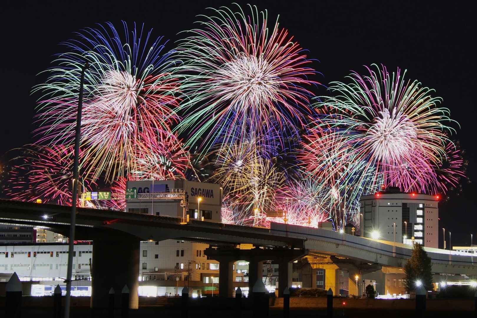 広島みなと夢花火 吉島のボートパークから... / GONKEさんのモーメント | YAMAP / ヤマップ