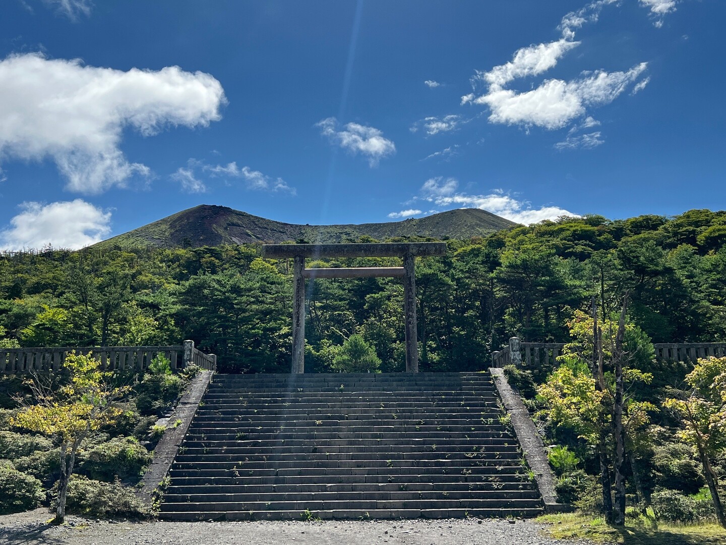 YAMAP200座達成！御鉢、高千穂峰 / ヒロシさんの霧島山・韓国岳・高千穂峰・夷守岳・烏帽子岳の活動データ | YAMAP / ヤマップ