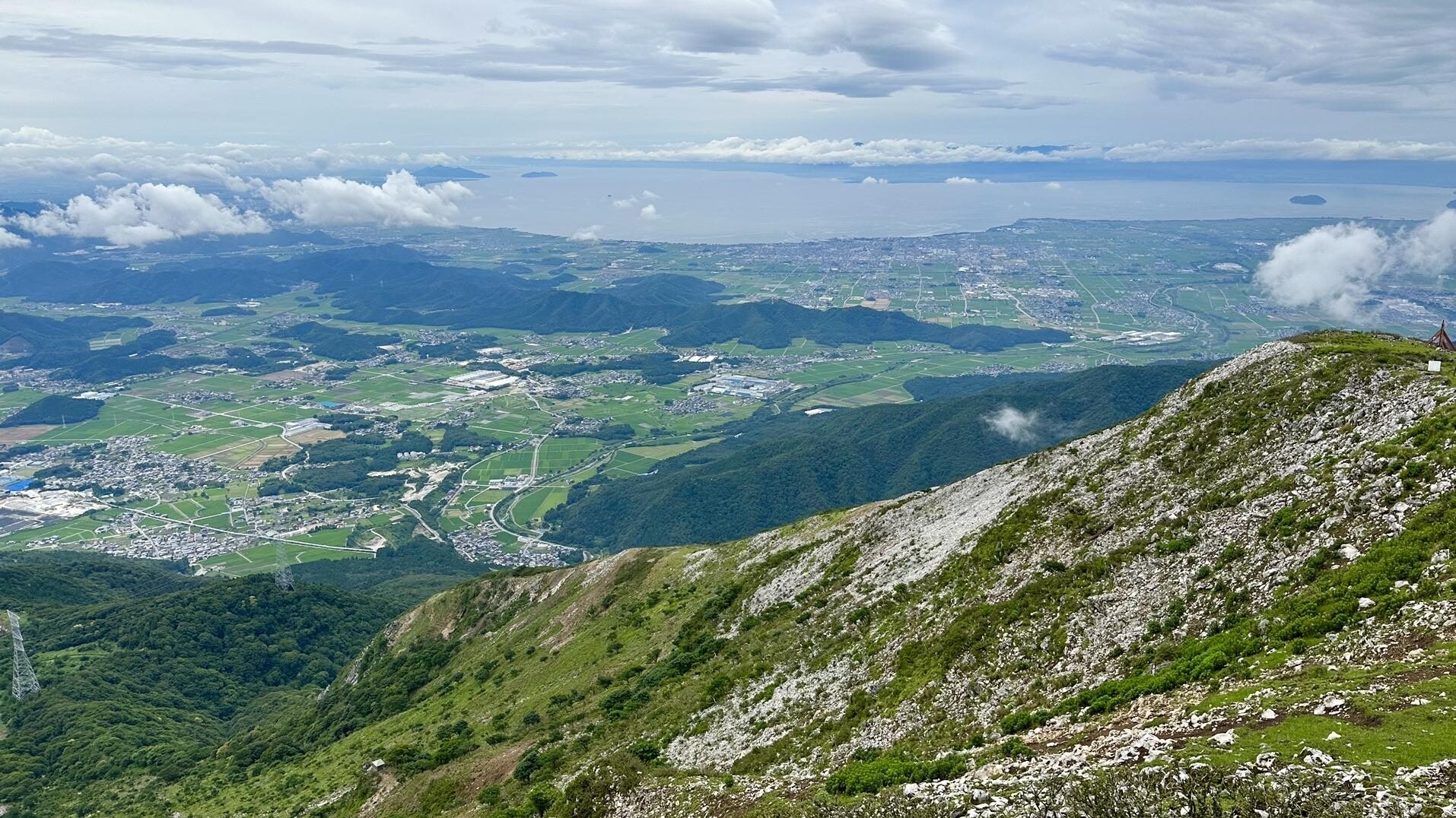 伊吹山♪ドライブウェイでらくらく登山 / Pineさんの伊吹山・伊吹高原・御座峰の活動データ | YAMAP / ヤマップ