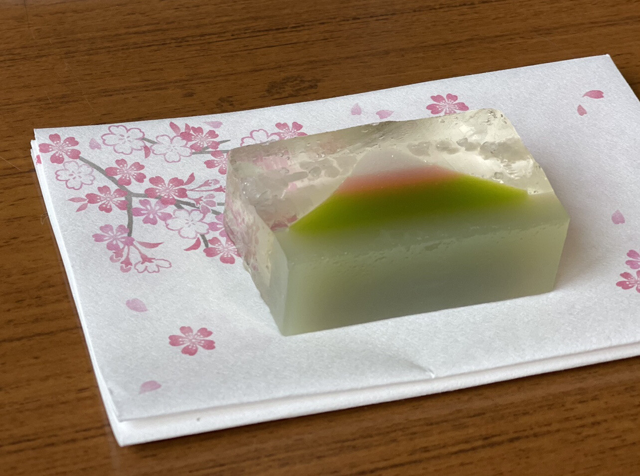 今日のお茶のお菓子は「あまのはら」 切り... / きなこ107さんのモーメント | YAMAP / ヤマップ