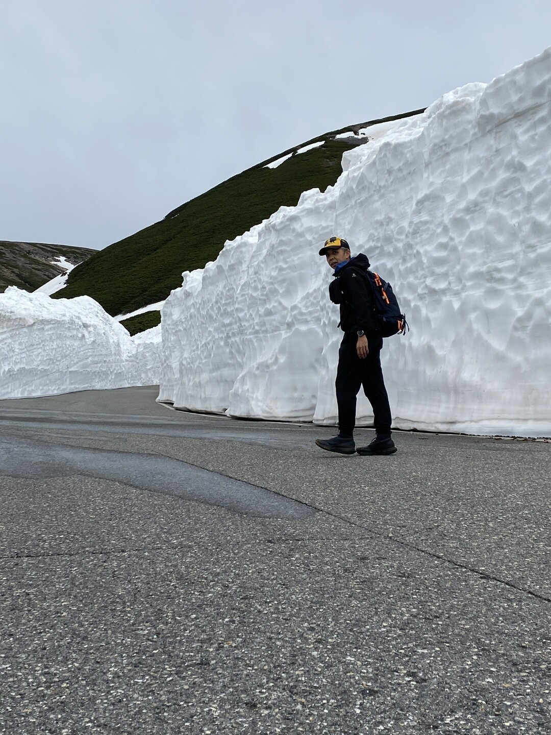 百名山: 乗鞍岳 3026m 雪壁がまだ... / Bii&Guunさんのモーメント | YAMAP / ヤマップ