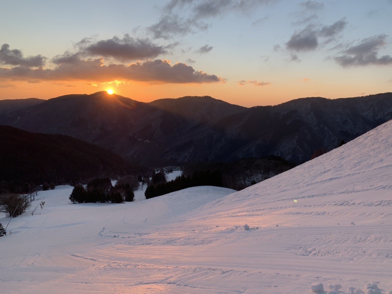 朝焼けのおそらかんやま / ryさんの恐羅漢山の活動データ | YAMAP / ヤマップ